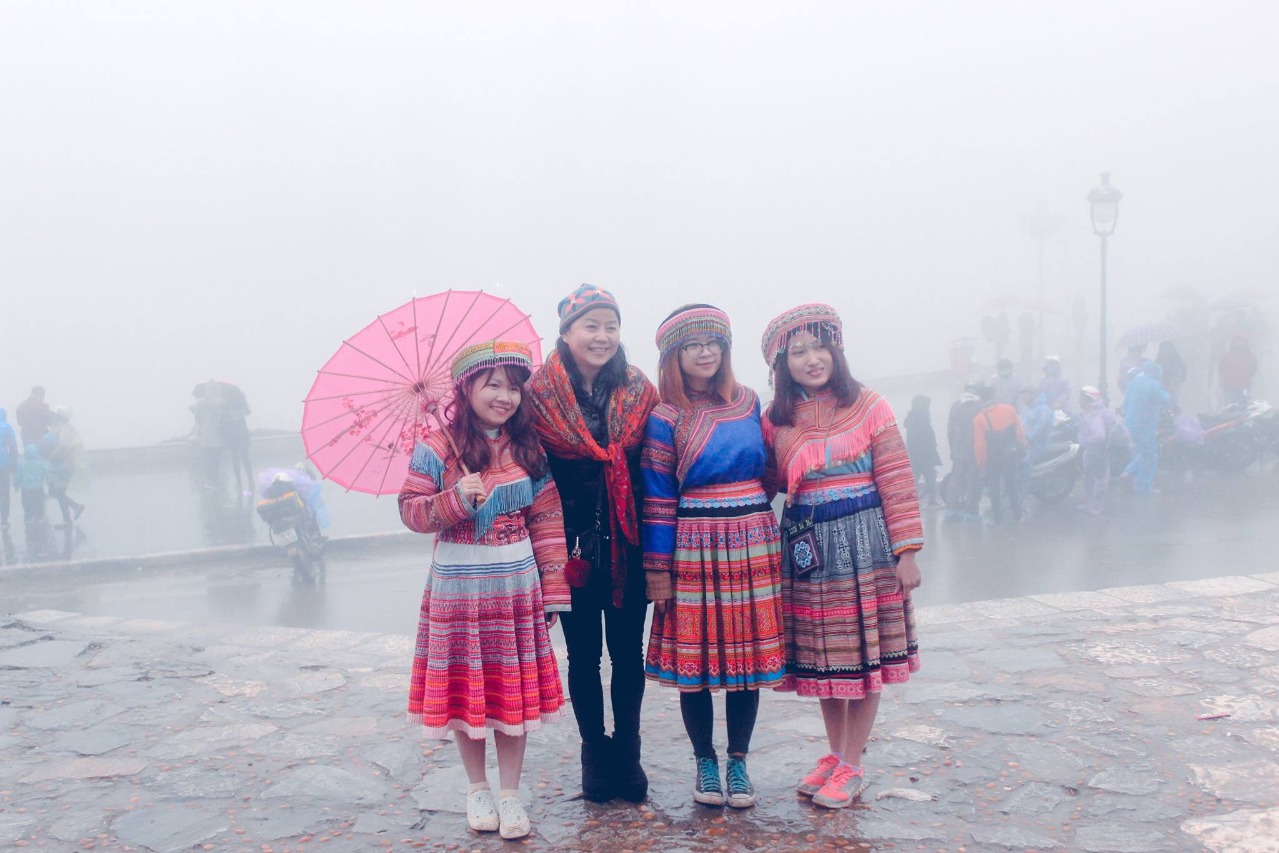 Sapa Tour 2 Days 1 Night | By Limousine Bus | 3 Star Hotel in Sapa ...